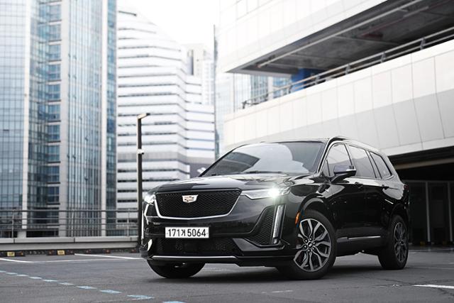 [시승기] 매력적인 패키지, 우수한 퍼포먼스의 3열 SUV – 캐딜락 XT6