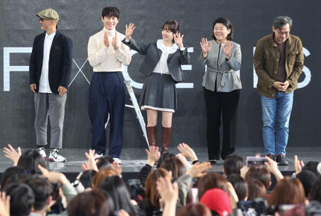 BIFF 아닌 BIOF? 올해 부산국제영화제는 OTT 천하