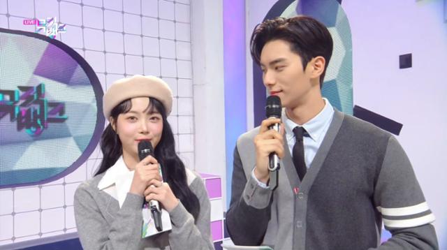 음악 방송 MC, 선정 기준이 궁금한가요? | 한국일보