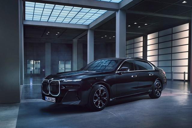 BMW, VIP를 위한 플래그십 세단 ‘7-시리즈 프로텍션’ 공개