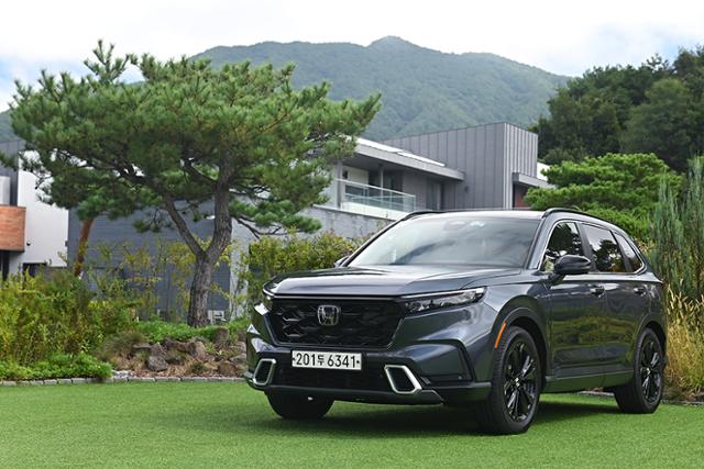 [시승기] 더욱 견실한 구성, 높아진 설득력을 품다 - 혼다 CR-V 하이브리드 4WD